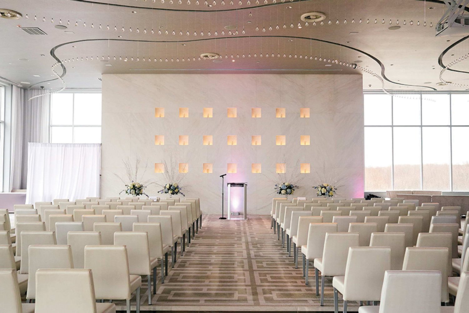 Celebrate Love Above: Rooftop Weddings with Panoramic Views