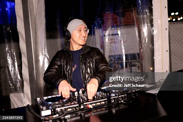 Top 10 Corporate Event DJs for New York in 2026 - Remixologists